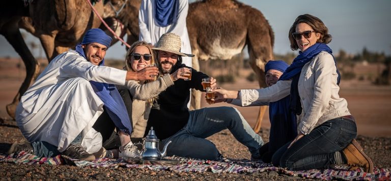 THE TRADITIONAL MOROCCAN TEA HISTORY AND HOW TO DO IT PERFECTLY